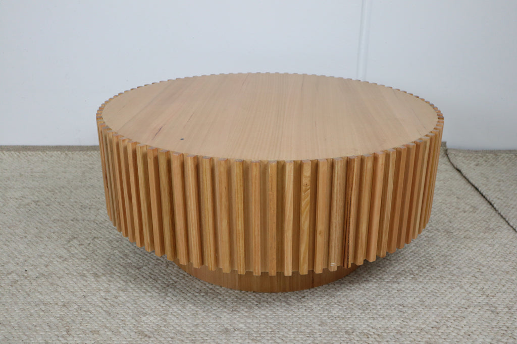 KAI MESSMATE ROUND COFFEE TABLE – Casey Furniture Warehouse